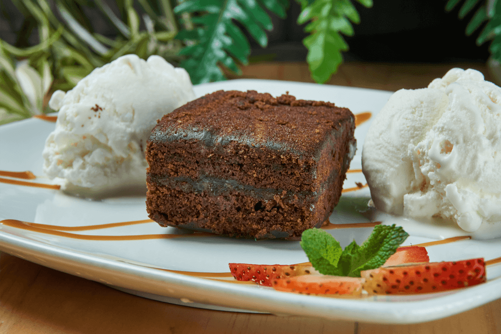 Brownie con Helado - San Paleste Parrilla